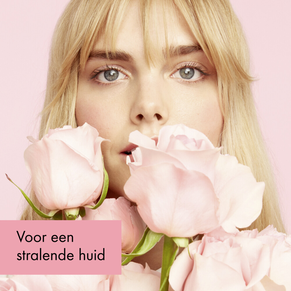 Love Beauty and Planet Showergel Muru Muru Butter & Rose 400 ml | Plein.nl