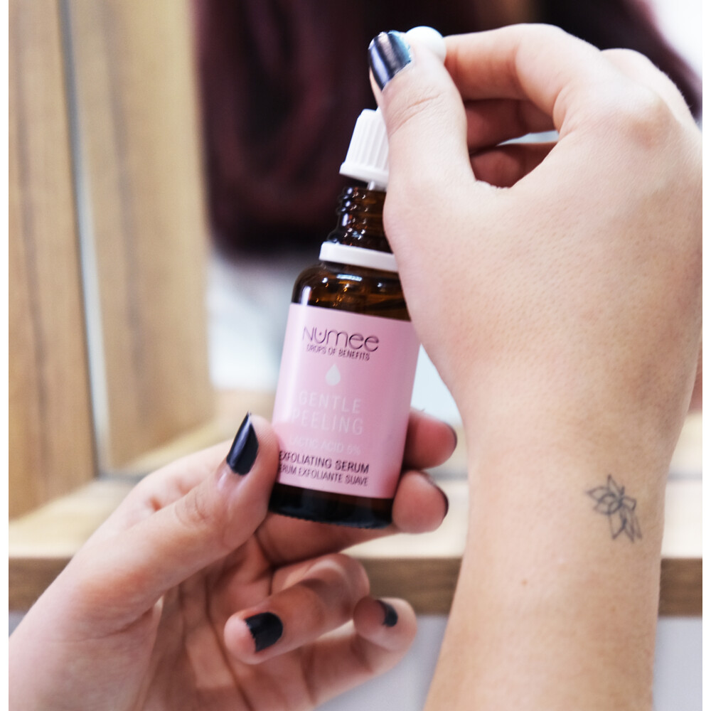 Numee Gentle Peeling Lactic Acid Serum 30 ml | Plein.nl